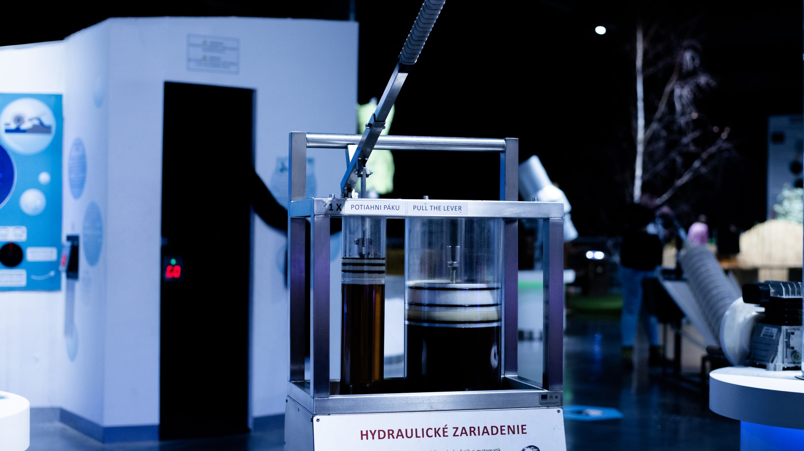 Pascalov zákon - Zážitkové centrum vedy Aurelium